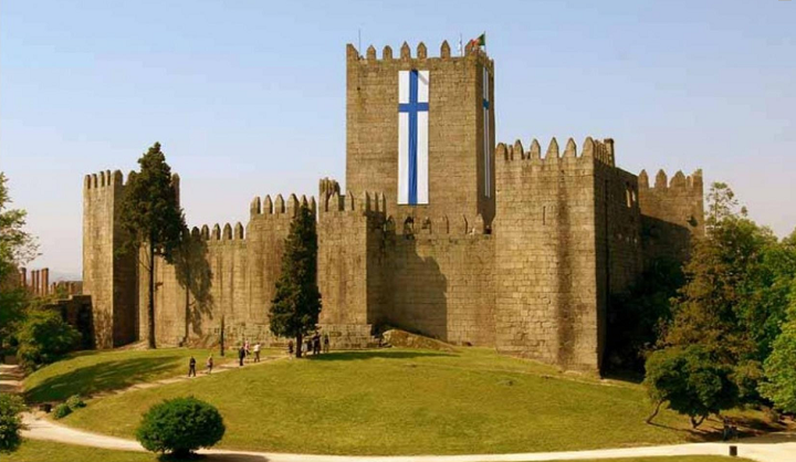 Guimaraes Private Tour from Porto, Porto, Portugal, Travel Republic