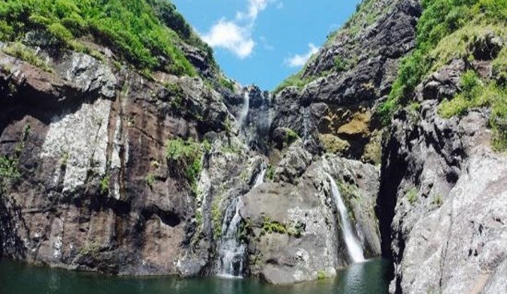 Private 7 Cascades Waterfall Hike For Two | Mauritius | Travel Republic